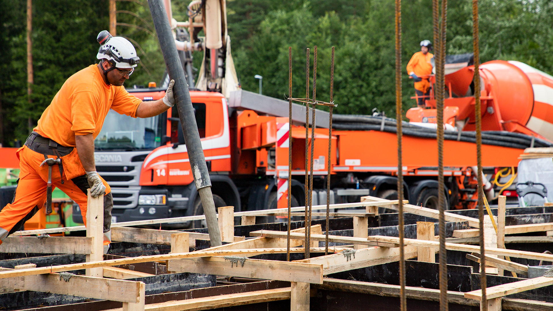 Valmisbetoni | Hyvinkään Betoni Oy | Märkälaastit, kalkkituotteet ja ...